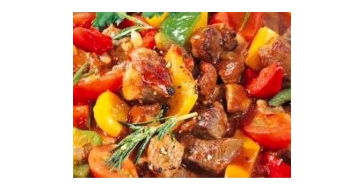 Paprikagulasch von Anberger. Ein Thermomix® Rezept aus der Kategorie ...